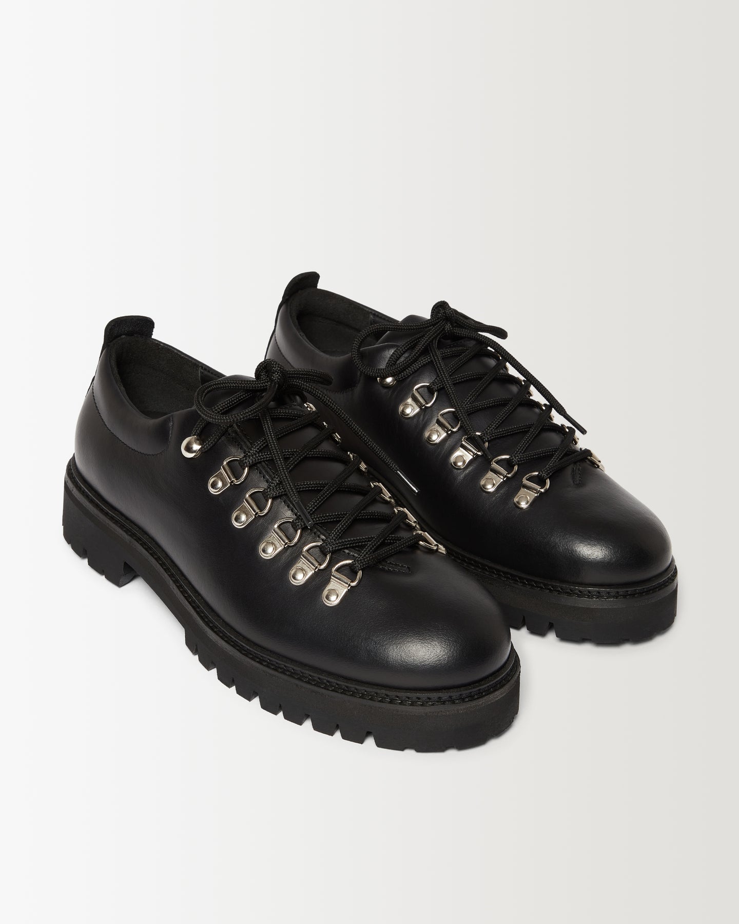 Urban Hiker Shoe - Black | RONNING, Everyday Uniform