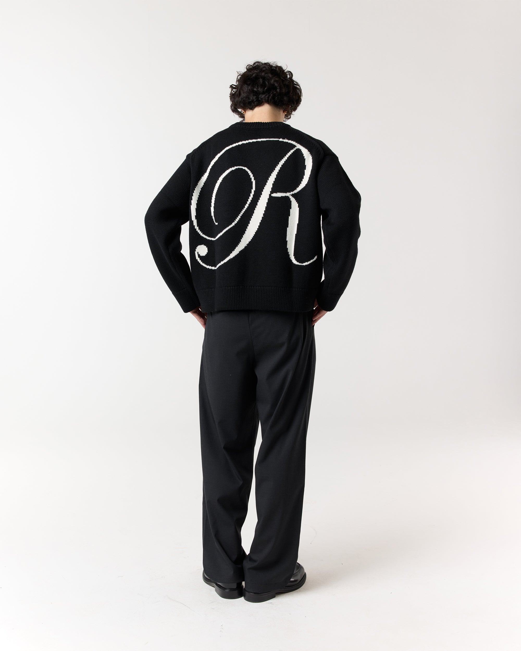 Merino Blend R Knit Sweater - Black | RONNING, Everyday Uniform